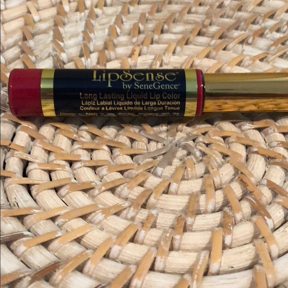 SeneGence | Makeup | Mod Magenta Lipsense Sealed Brand New | Poshmark